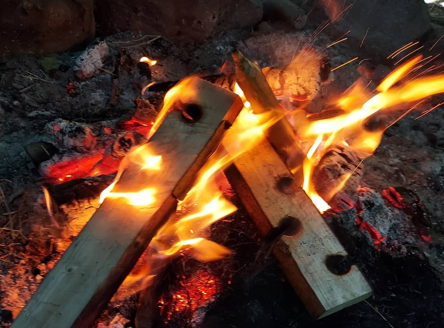 Ildstål/Ferro Rod - Flint & Stål, Bowdrill - Køb Det Her
